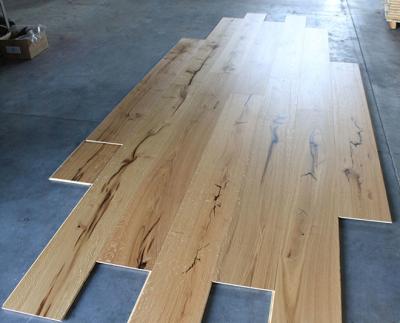 China 260mm 3-Layers European Oak Engineered Wood Flooring with 2200mm Length and Click Joint for sale