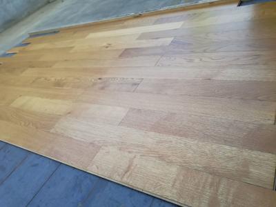 China Selected Graded Stained Semi Gloss Oak Engineered Wood Flooring VOC Certified for sale