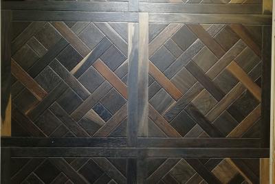 Chine Versailles dans le chêne blanc a machiné des dalles de parquet avec différentes taches et finissage à vendre