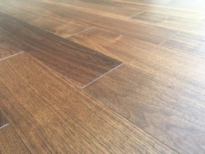 China 18mm American Walnut engineered flooring to India, stained and semi-gloss for sale