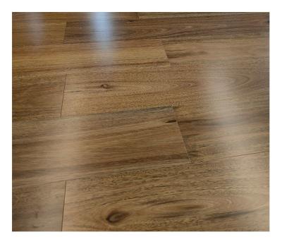 China Australian Spotted Gum Engineered Timber Flooring, Wide 136MM for sale