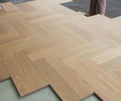 China White Oak Herringbone Wood Floor 600x125x16MM Engineered Herringbone Oak Flooring for sale