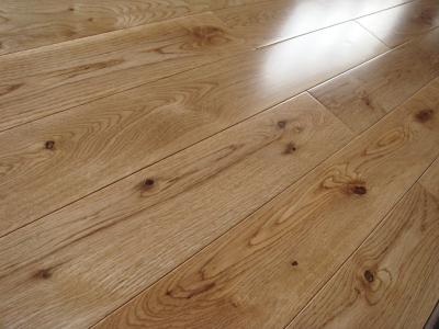 China rustic White Oak Solid Hardwood Flooring, CD grade with different stains and finishing for sale