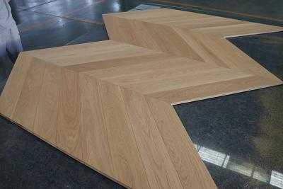 China Prime Grade Euro Oak Chevron Engineered Wood Floor Chevron Pattern Parquet for sale