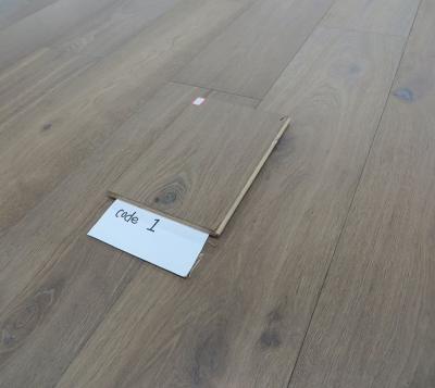 China Deep Smoked Oak Engineered Wood Flooring 2200 * 220 * 15/4MM Size for sale