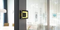 China Customized LED Light Indicator Glass Wall 7