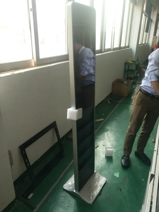 21.5inch Advertising LCD Display Digital Signage Kiosk side view