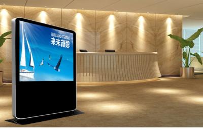 Cina Esposizione a 84 pollici orizzontale tutta del chiosco del touch screen in una risoluzione 3840X2160 in vendita