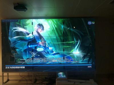 China 49 de Vertoningsmonitors HD 4K van de Duim het Videomuur Reclamescherm AC 100v~240v 50/60HZ Te koop