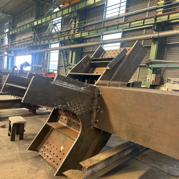 Quality Steel Pipe Column Fabrication Heavy Duty Structural Steel Components OEM Machinery Parts for sale