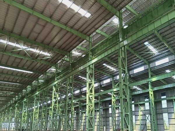 Quality AISC Steel Workshop Buildings 20t Crane Capacity Multi Process Spatial for sale