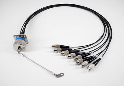 Cina Rivestimento tattico militare di Tpu dei centri dell'Assemblea di cavo a fibre ottiche di J599 MPO 8/12 in vendita