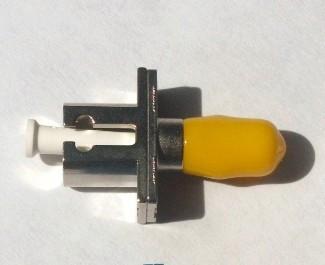Cina LC all'adattatore della fibra della st, maschio alla femmina, convertitore a fibra ottica ibrido dell'adattatore di ST/LC, simplex monomodale in vendita