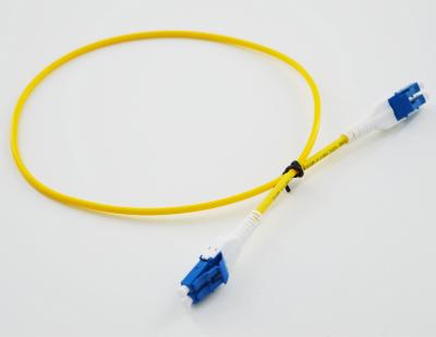 中国 OS2 PVC/OFNR/LSZH繊維のパッチ・コードLCへのLC Unibootの逆の極性の二重BIF G657a1 販売のため