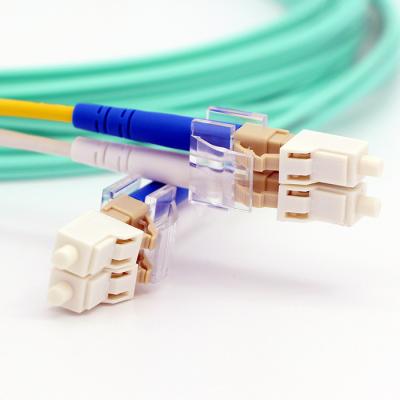 Китай Куртка ПВК ЛСЗХ ОФНР соединителя гибкого провода оптического волокна крышки пылезащитного колпачка отлитая в форму ЛК продается