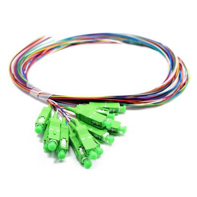 Cina Modo a fibra ottica 900um delle trecce G657A2 dello Sc APC il singolo ha attenuato FTTH in vendita