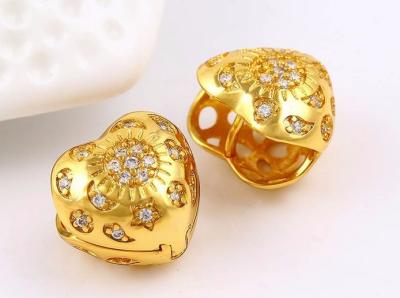 China wholesale 24K Gold plated fashion jewelry, heart shaped stud earrings for women for sale