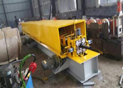 China Materielle Downspout-Stahlrolle, die Maschine, Gosse macht Maschine PlC-Prüfer bildet zu verkaufen