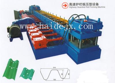 China gear rotation Hydraulic Anti Crash Barrier Highway Guardrail Roll Forming Machine With 18 Rows Of Rollers for sale