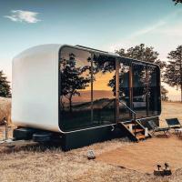 China Luxury Apple Cabin Prefab Glamping Resort All-Weather Custom Interior Design 6mm+12A+6mm Glass for sale