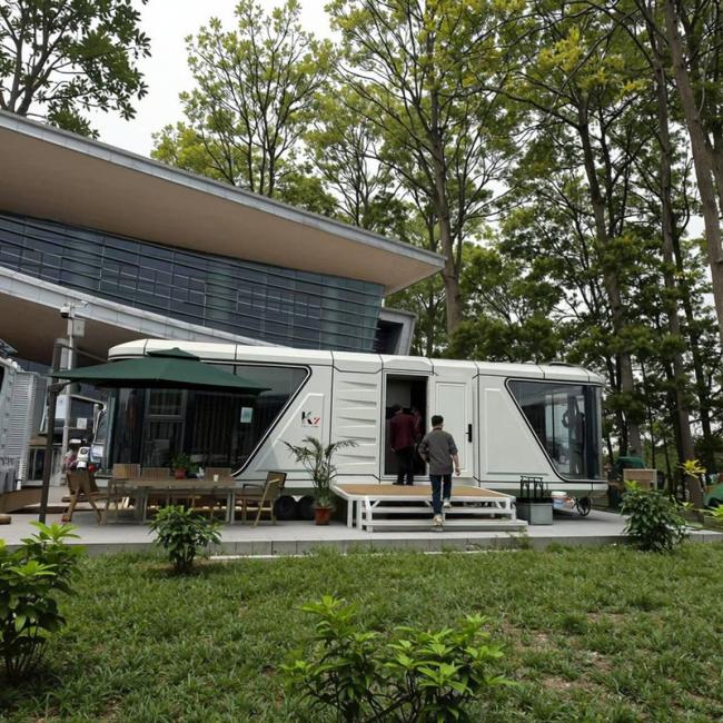 Space Capsule House modular design