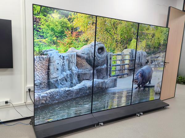 Quality 65-Inch LCD Digital Poster Er Touch Media Display Indoor Advertising Playay for sale