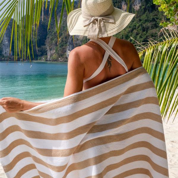 Quality 76*180cm Cotton Beach Towels Comfortable With Modern Minimalist Style for sale