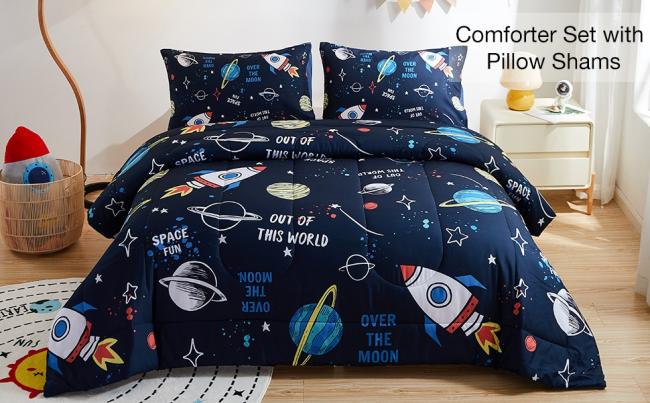 Space Rocket Bedding Set showing colorful space theme design