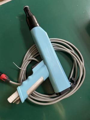 China scientific powder coating booth machinery with electrostatic painting gun 0.48kg weight for sale