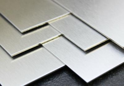 Cina 430 SEDERE spazzolate magnetiche 2B della lamiera sottile di acciaio inossidabile hanno finito di perforare la tecnica in vendita