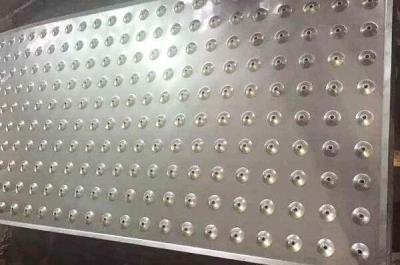 Cina il foro rotondo 2mm di 1.0mm 1.2mm ha perforato il lamierino e la lamiera di acciaio inossidabile in vendita
