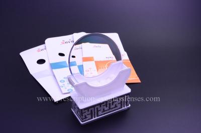 中国 ホトクロミズムのフィルムが付いている1.61の転移の規定の接眼レンズ レンズ 販売のため