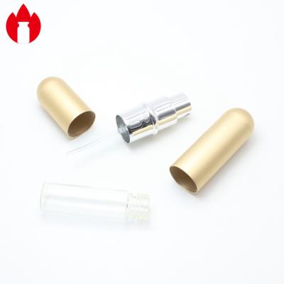 Cina il vetro borosilicato dorato del profumo 5ml spruzza Vial With Pump in vendita