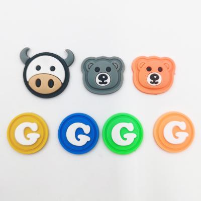 Cina Toppe variopinte del PVC di Mini Cute Rubber di colore di Pantone della toppa del PVC del giro 3D in vendita