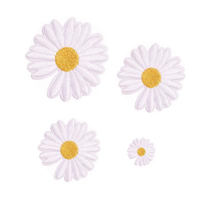 Cina Confine su misura di Daisy Iron On Patches Merrow del fumetto del bastone del panno del ricamo in vendita