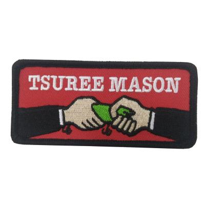 Cina Ferro autoadesivo del muratore di tsuree del tessuto di logo su ordinazione del grafico a colori di PMS sull'appoggio delle toppe ricamate in vendita