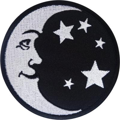 China IJzer op OEM handgemaakte op maat geborduurde patch kleding accessoire Te koop