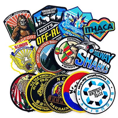 Cina Produttore di patch di ricamo personalizzati per uso personale in vendita