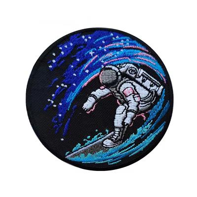 Cina Trasferimento di calore Patch Ferro su abiti Ricamo Patch Logo personalizzato progettista Stampa Patch Ricamo in vendita