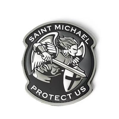 中国 オーダーメイド ロゴ 3D PVC パッチ 衣類 着物 彫刻 デザイン シリコン パッチ 軍用帽子 販売のため