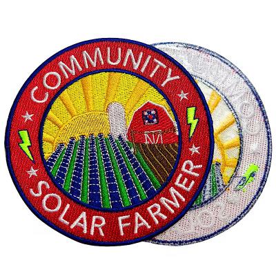 Cina Patch di ricamo con ferro di confine incastro Patch di logo ricamato personalizzato in vendita
