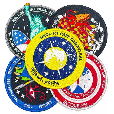 China Patches bordados personalizados para suas necessidades únicas à venda