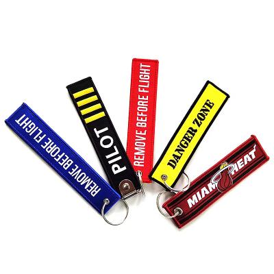 Cina 130*30mm Red Keychain Logo Design personalizzabile per il logo B2B in vendita