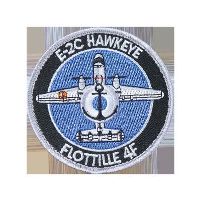 Cina Ferro su abbigliamento Patch personalizzati Etichetta ricamo in rilievo Patch in vendita