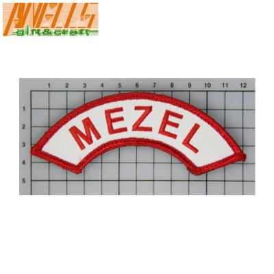 China Forma feita sob encomenda do logotipo do crachá do bordado do exército do laço do gancho de Velcro para o nome dos soldados à venda