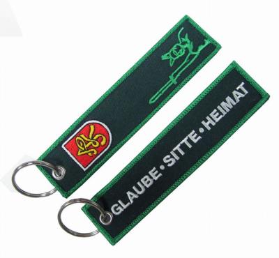 Cina Delicati dell'etichetta ricamati rimuovono prima del volo Keychain in vendita