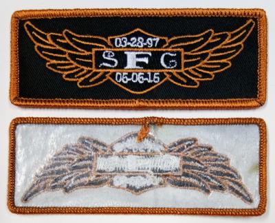 Cina Toppe del ricamo del ferro del confine di SFG Merrow per Sportwear uniforme in vendita