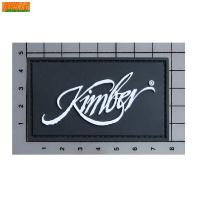 Cina Velcro 2D toppe del silicone del PVC di colore di rettangolo 2C di logo 3*2» in vendita