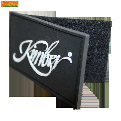 Cina Velcro 2D toppe del silicone del PVC di colore di rettangolo 2C di logo 3*2» in vendita
