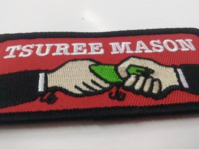 中国 12C握手によって刺繍されるバッジはPantoneの洗濯できるオフセット印刷を修繕する 販売のため